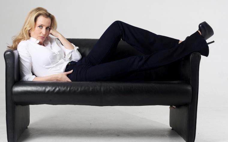 Free download Gillian Anderson Wallpapers Gossip Rocks [1024x768] for ...