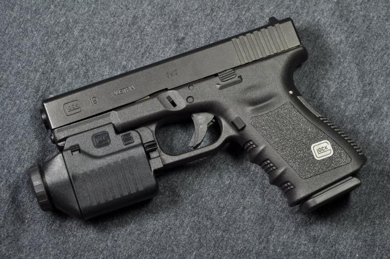 🔥 [50+] Glock 19 Wallpapers Desktop | WallpaperSafari