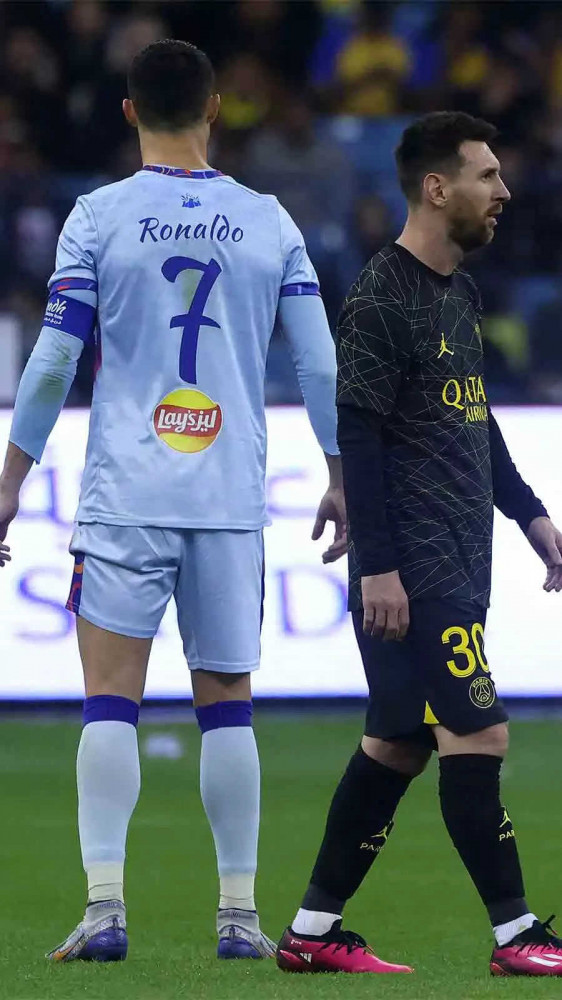 🔥 [50+] Messi vs Ronaldo 2023 Wallpapers | WallpaperSafari