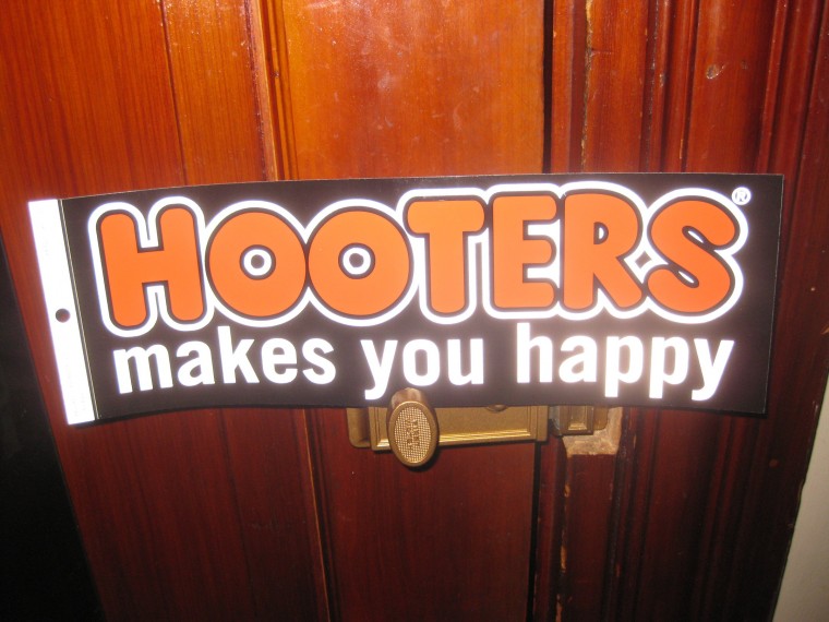 🔥 [70+] Hooters Wallpapers | WallpaperSafari