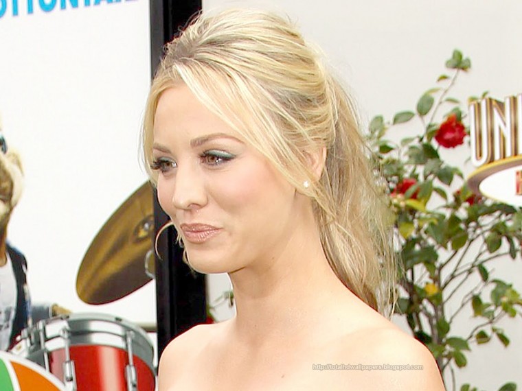 🔥 Free Download Tagged With Actress Celebrity Female Kaley Cuoco ...