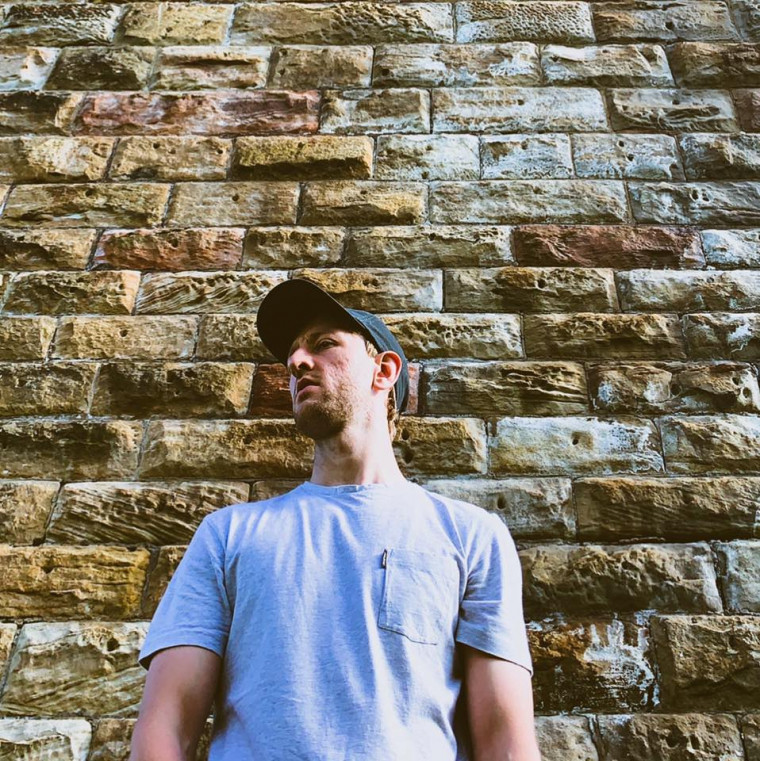 🔥 [40+] Boy Back Side Wallpapers | WallpaperSafari