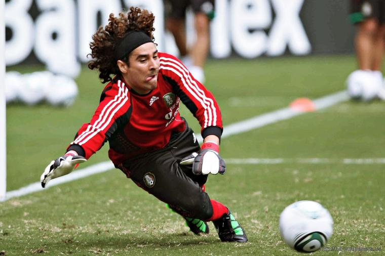 🔥 [90+] Guillermo Ochoa Wallpapers | WallpaperSafari