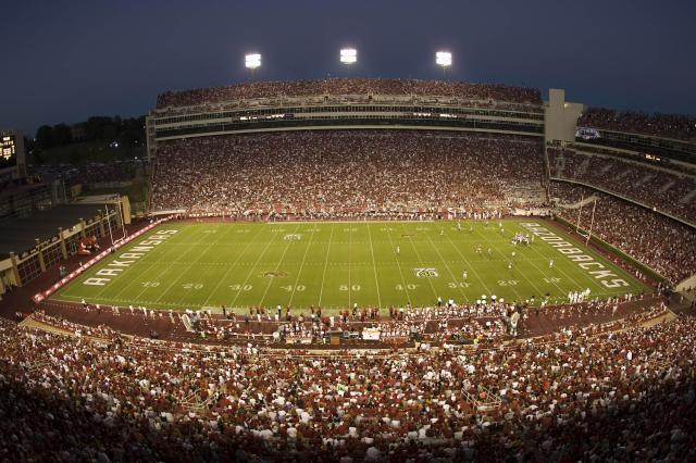 🔥 [30+] Razorback Stadium Wallpapers | WallpaperSafari