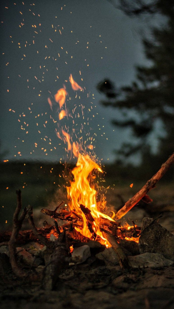 🔥 [20+] Campfire Wallpapers | WallpaperSafari