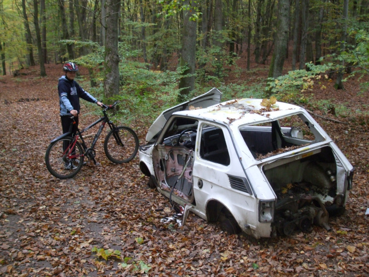 🔥 Free Download File Abandoned Polski Fiat 126p In A Forest Jpg ...