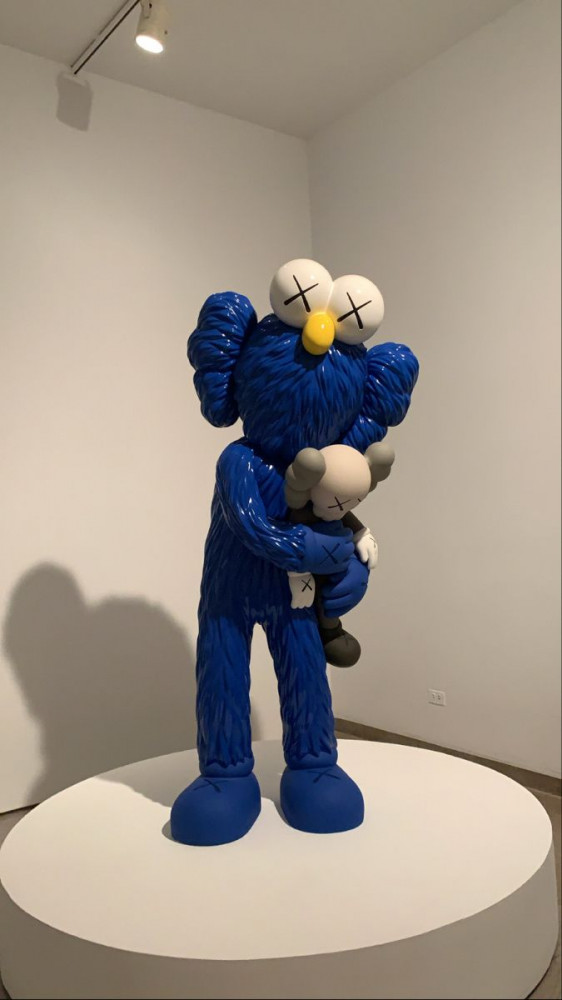 🔥 [30+] Blue Kaws Wallpapers | WallpaperSafari