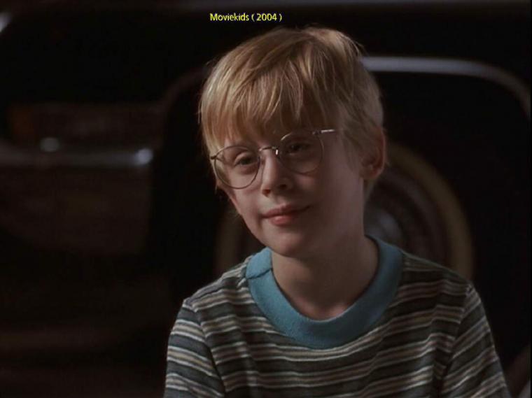 🔥 Free Download Black Or White Image Michael And Macaulay Culkin Hd by ...