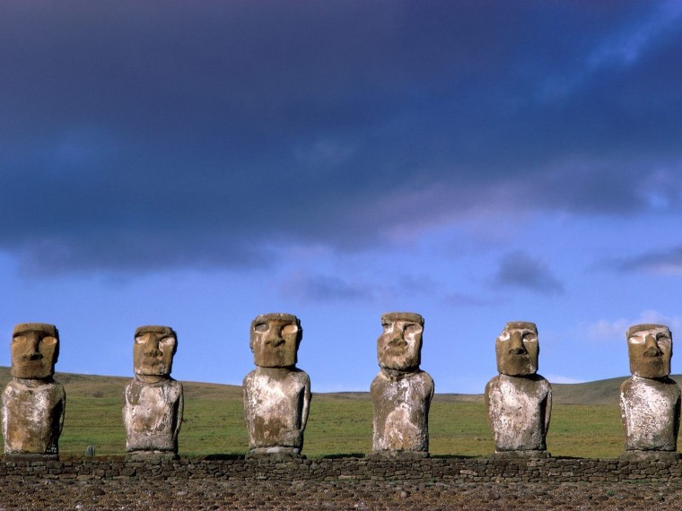 🔥 [70+] Moai Wallpapers | WallpaperSafari
