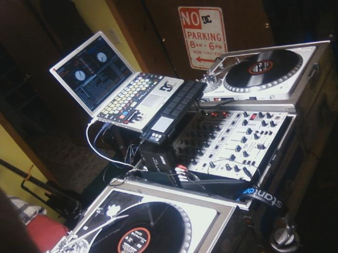 🔥 Free Download Denon Dj Wallpaper by @rrobles | WallpaperSafari