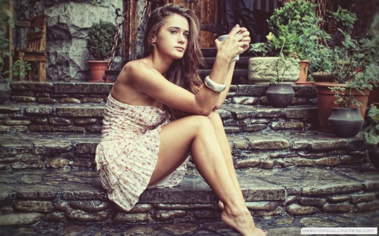 🔥 [120+] Long Legs Wallpapers | WallpaperSafari