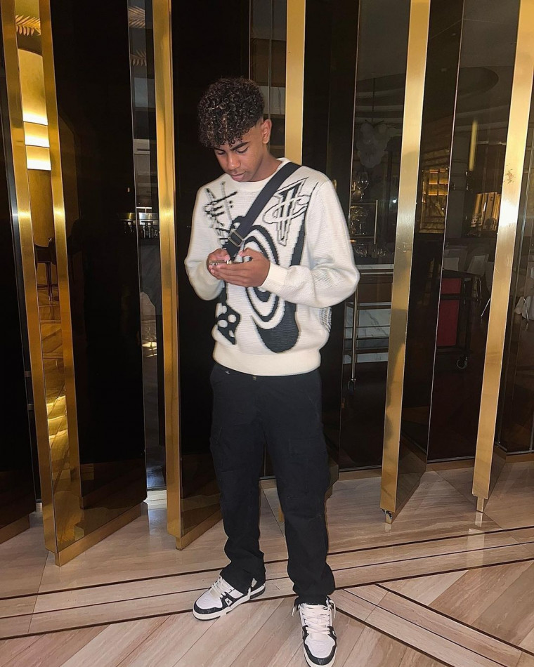 🔥 [50+] Lamine Yamal HD Wallpapers | WallpaperSafari