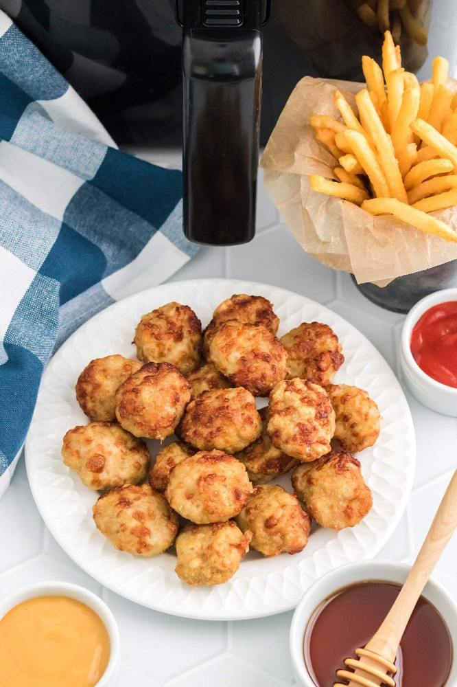 🔥 [50+] Cute Chicken Nugget Wallpapers | WallpaperSafari