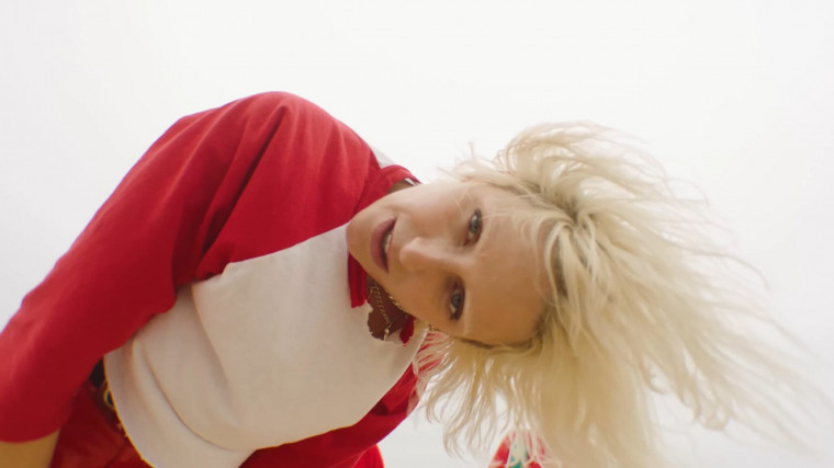 🔥 [80+] Emily Armstrong Wallpapers | WallpaperSafari