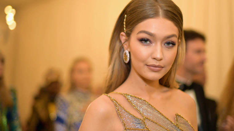 🔥 Free Download Models Posing In Their Met Gala Dresses Wallpaper by ...