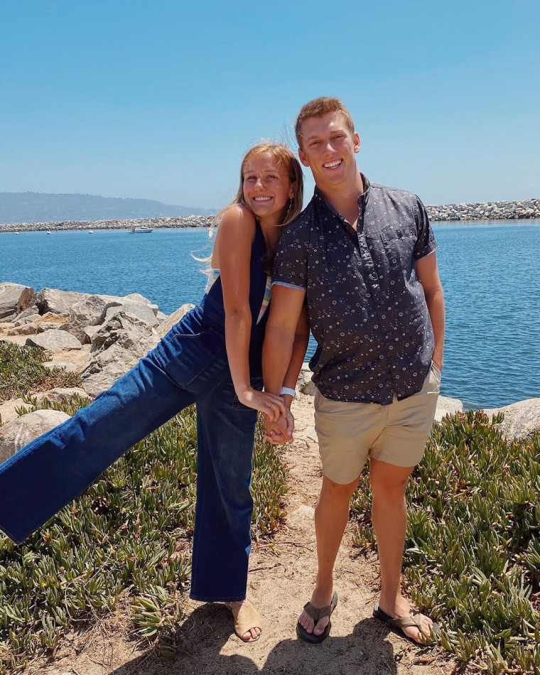 🔥 [80+] Emily Armstrong Wallpapers | WallpaperSafari