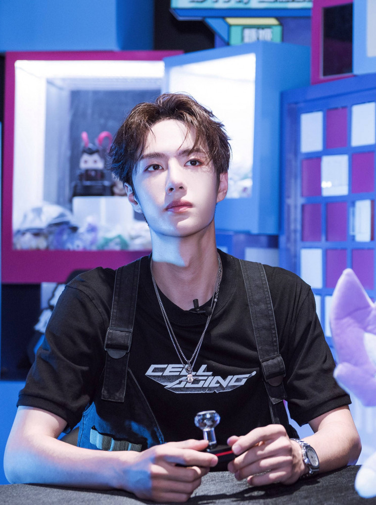 🔥 [70+] Wang Yibo Wallpapers | WallpaperSafari